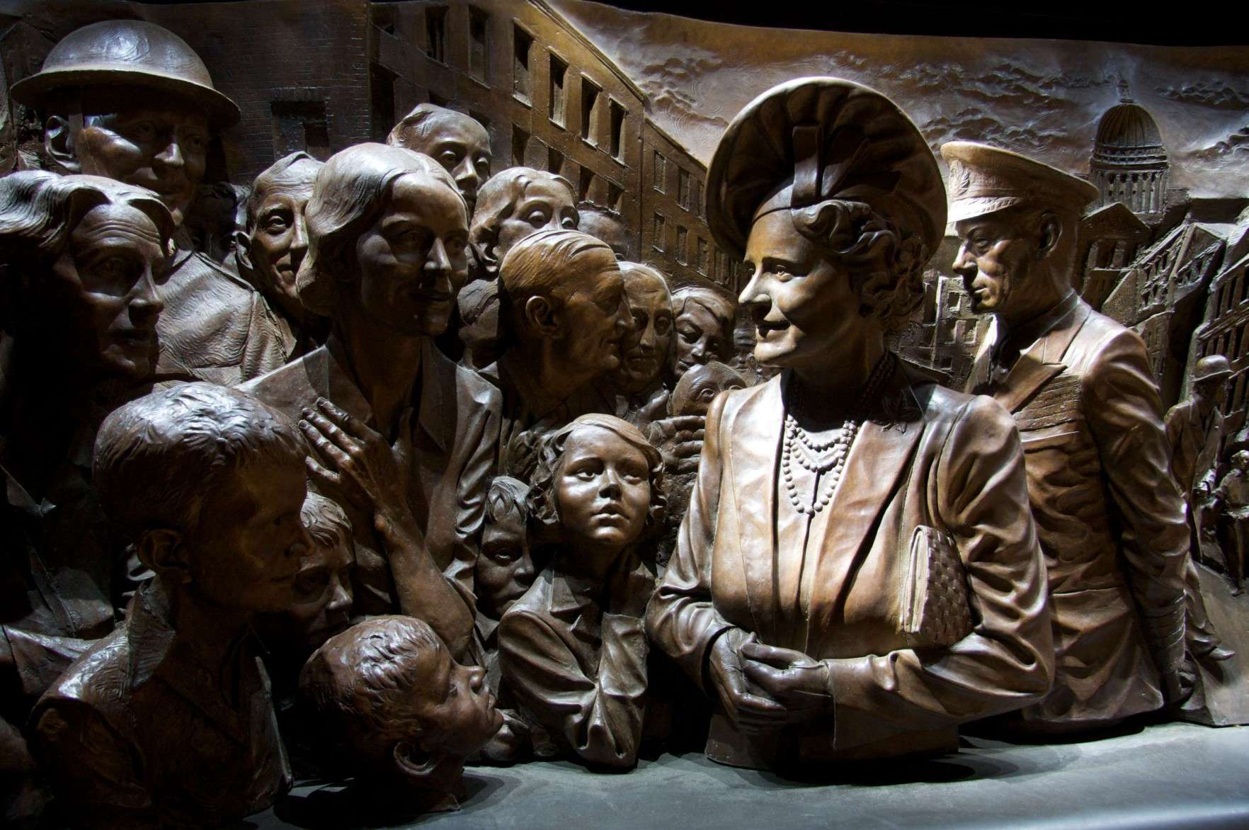 Queen Elizabeth, The Queen Mother Memorial | Paul Day